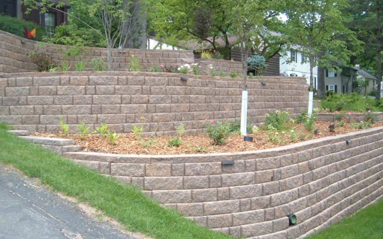 40+ Retaining Wall Ideas To Elevate Your Landscape [2026]